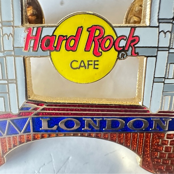 Hard Rock Cafe | Accessories | Hard Rock Cafe London Keychain Yellow ...